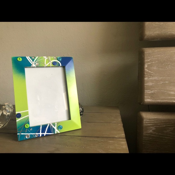 Samara Evon | Accents | Handcrafted Graffiti Photo Frame | Poshmark